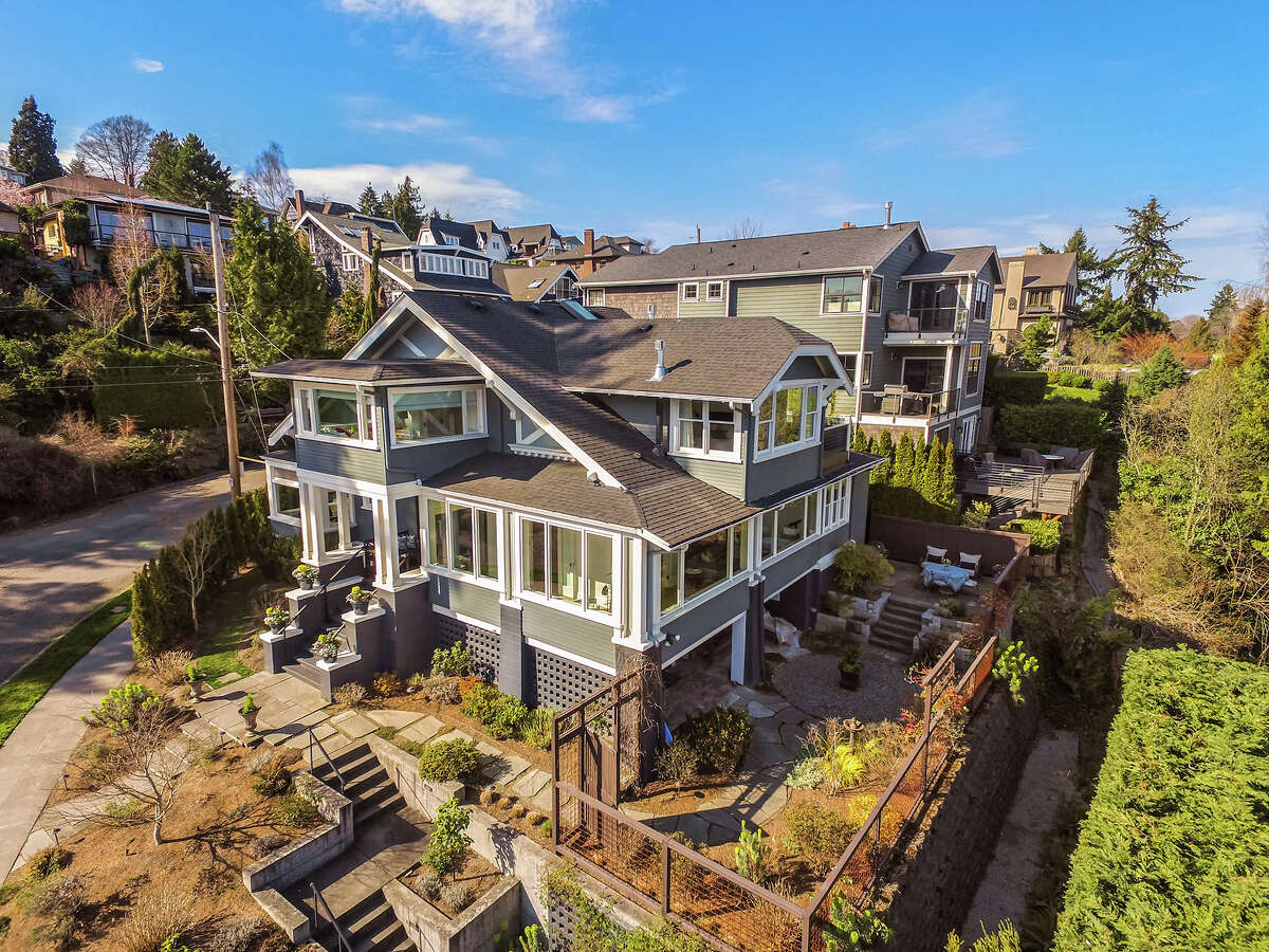1908 Madrona beauty has views and charm for miles
