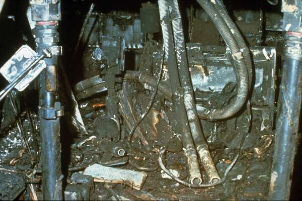 Apollo 1: Death of 3 astronauts in fire on launch pad forces NASA to ...