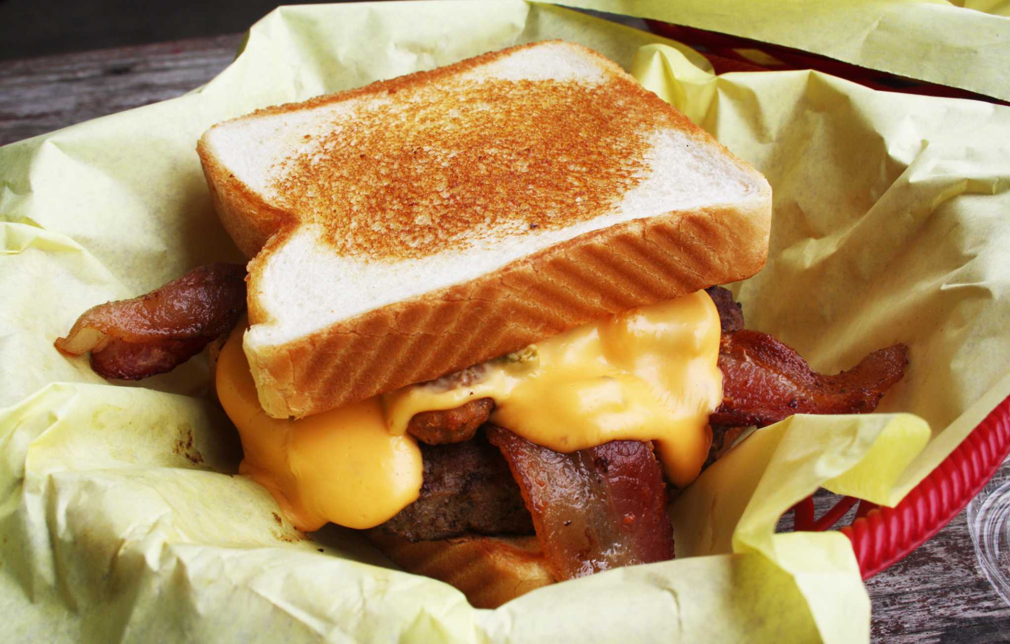 52 Weeks of Burgers: Chunky’s Burgers & More