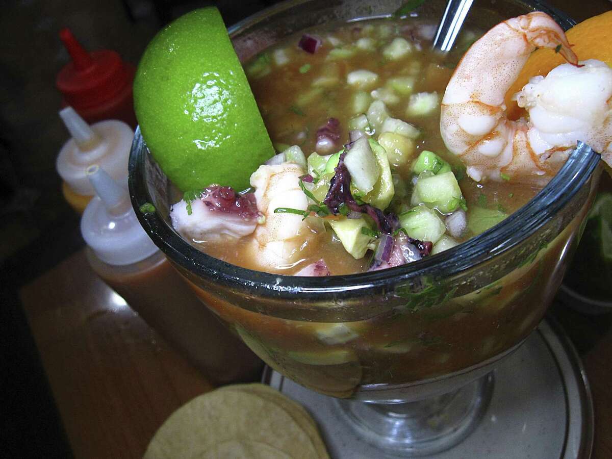 Review: El Bucanero sails all over the Mexican seafood map