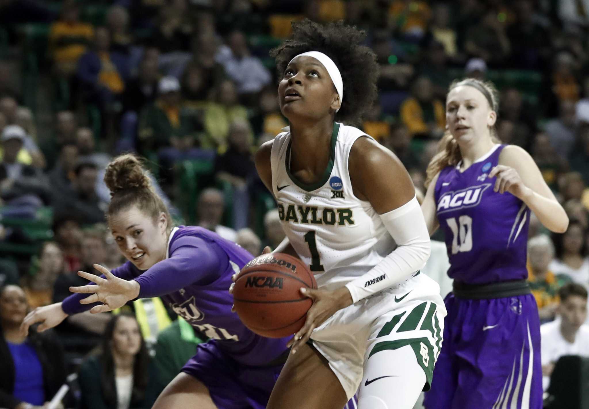 East Central grad NaLyssa Smith gives Final Four-bound Baylor a boost