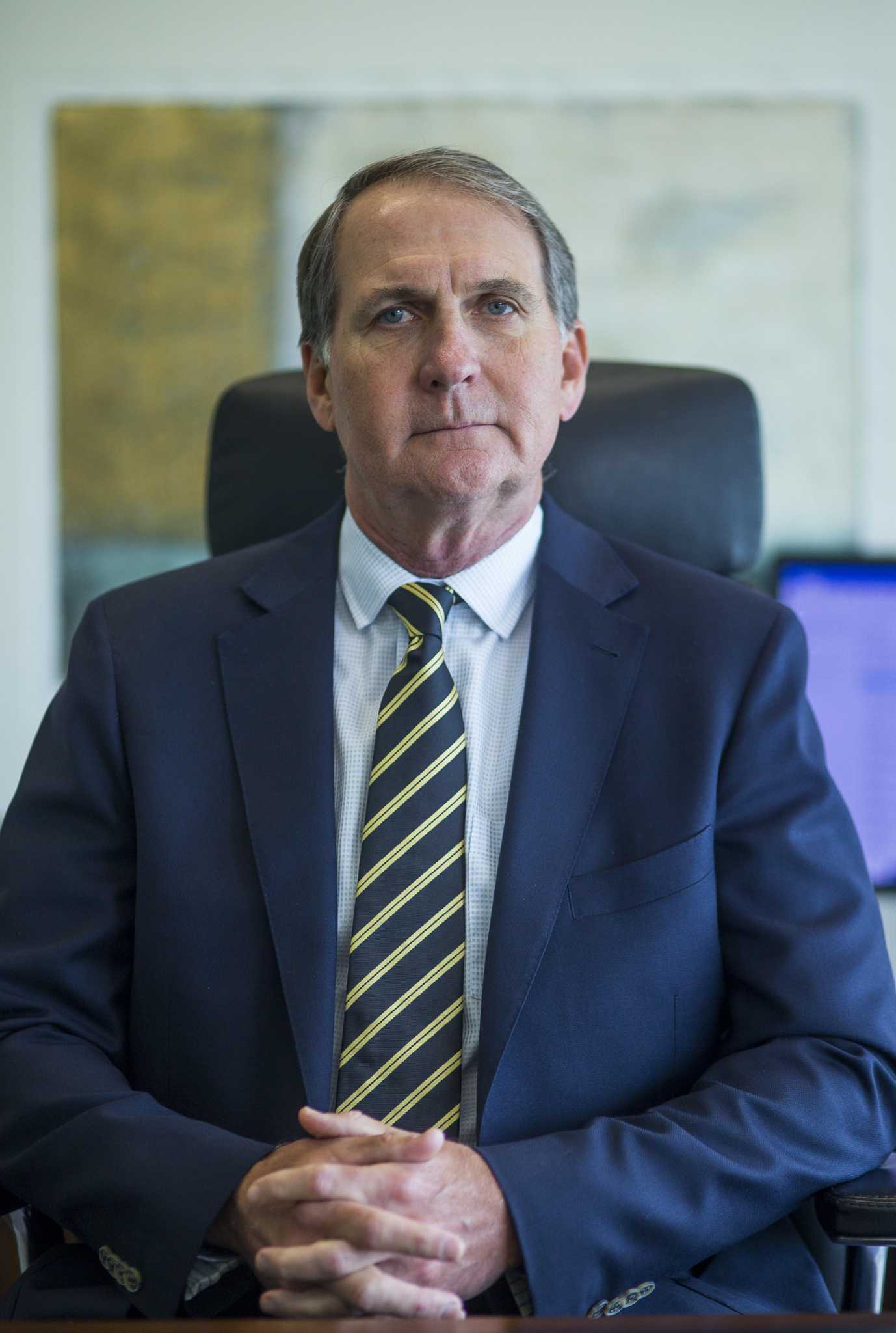 Halliburton’s top lawyer helps fend off billions in lawsuits