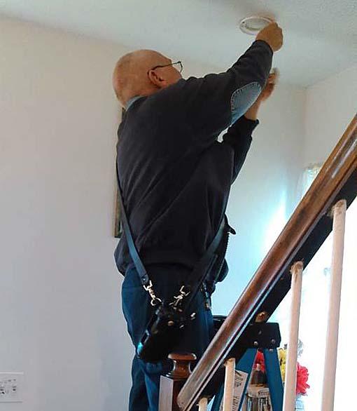 Get a free smoke alarm installed by Bridgeport FD