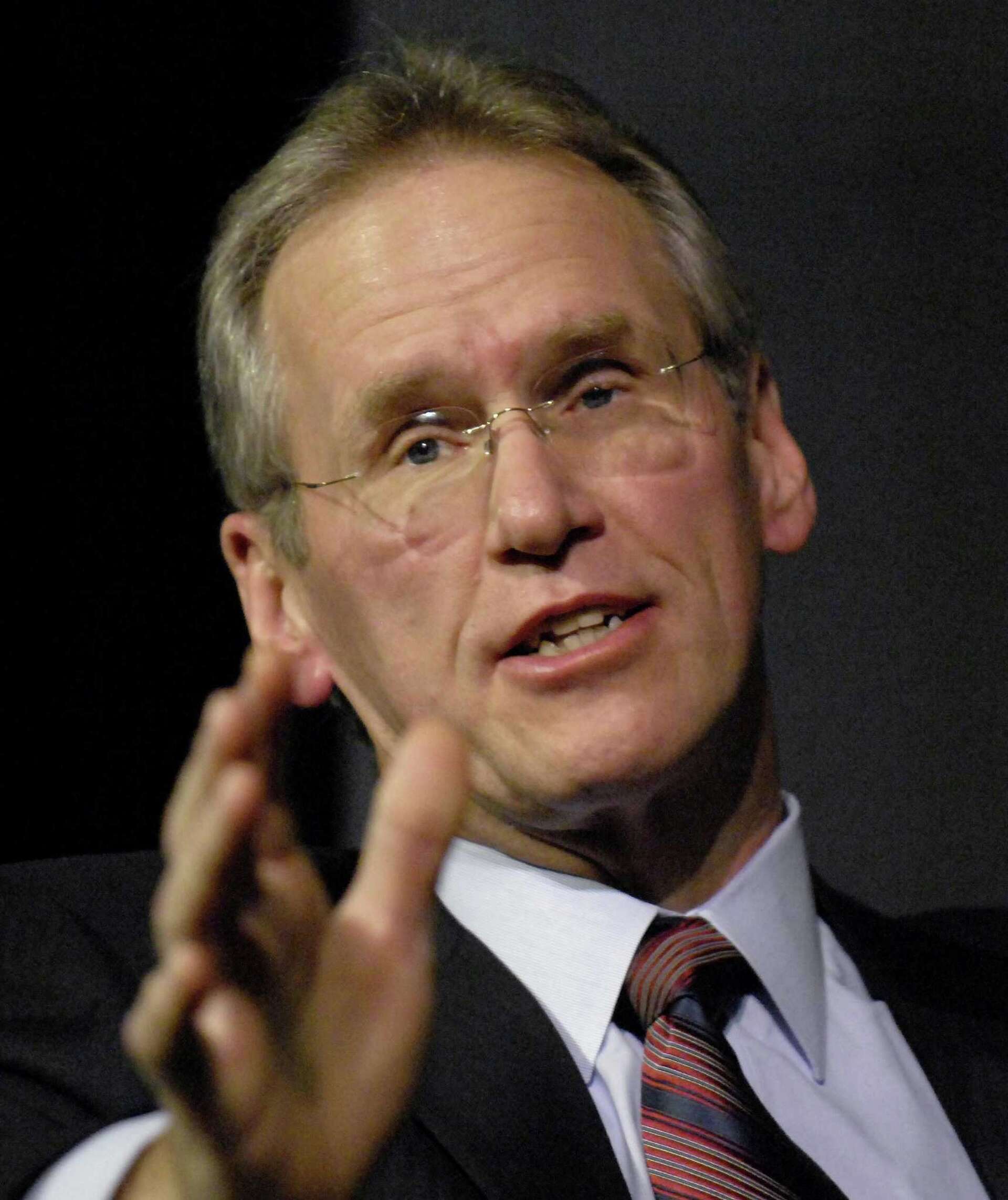 PG&E’s incoming CEO once ran another utility for less than one day. He ...