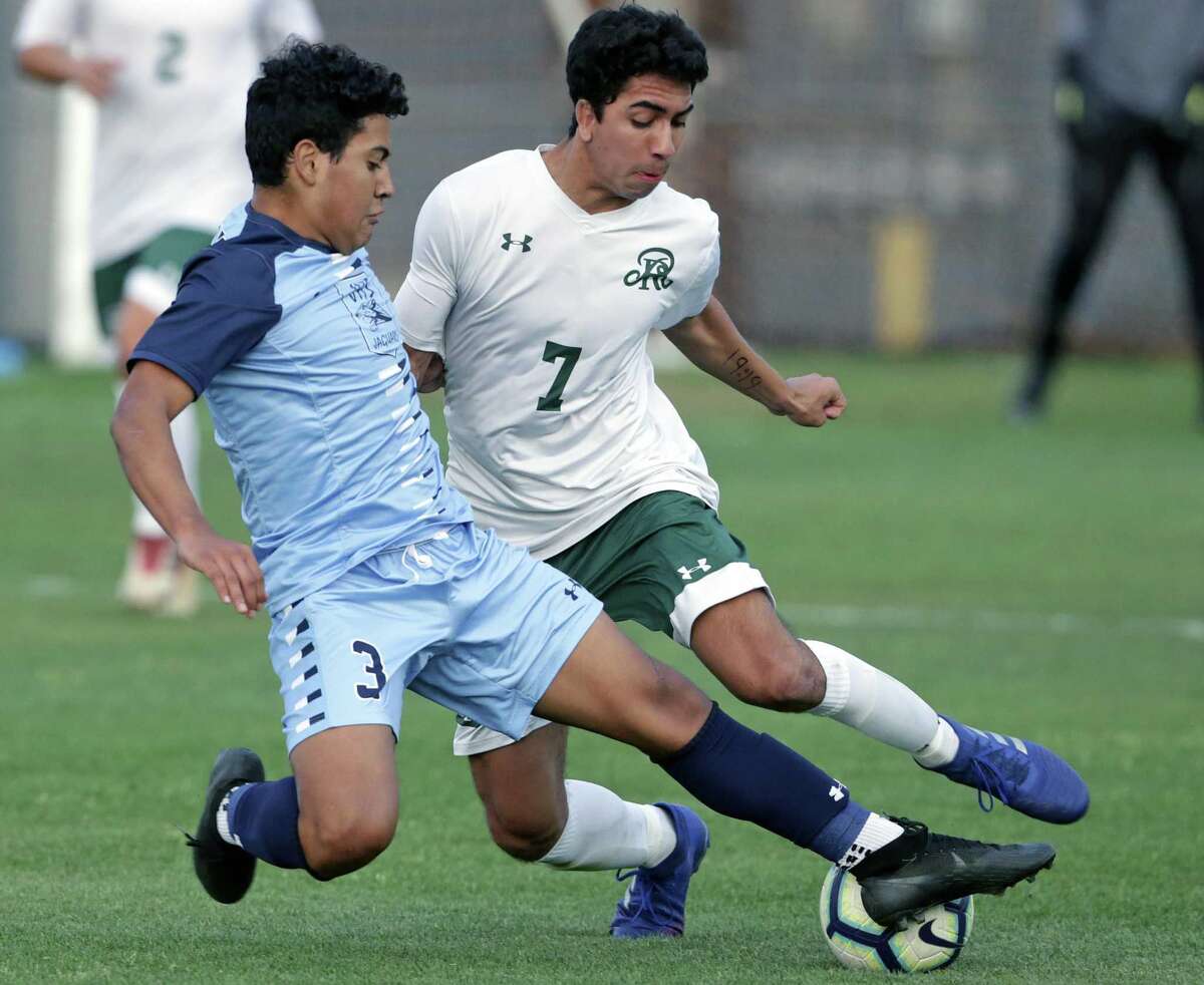 Rattlers shake Jaguars in all-NEISD showdown