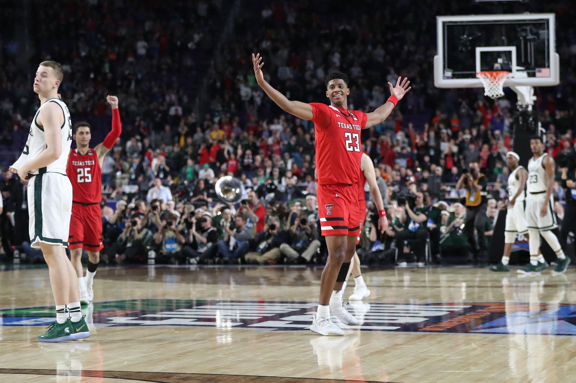 LEROY: Texas Tech shows it belongs, advances to national title game