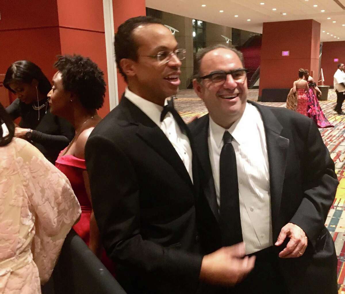 Dan Haar: Celebrating the right direction for state’s debt