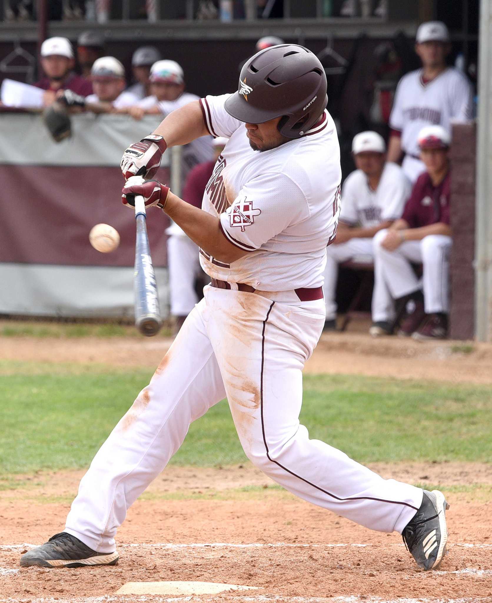 TAMIU’s playoff hopes take hit, drop DH at UAFS