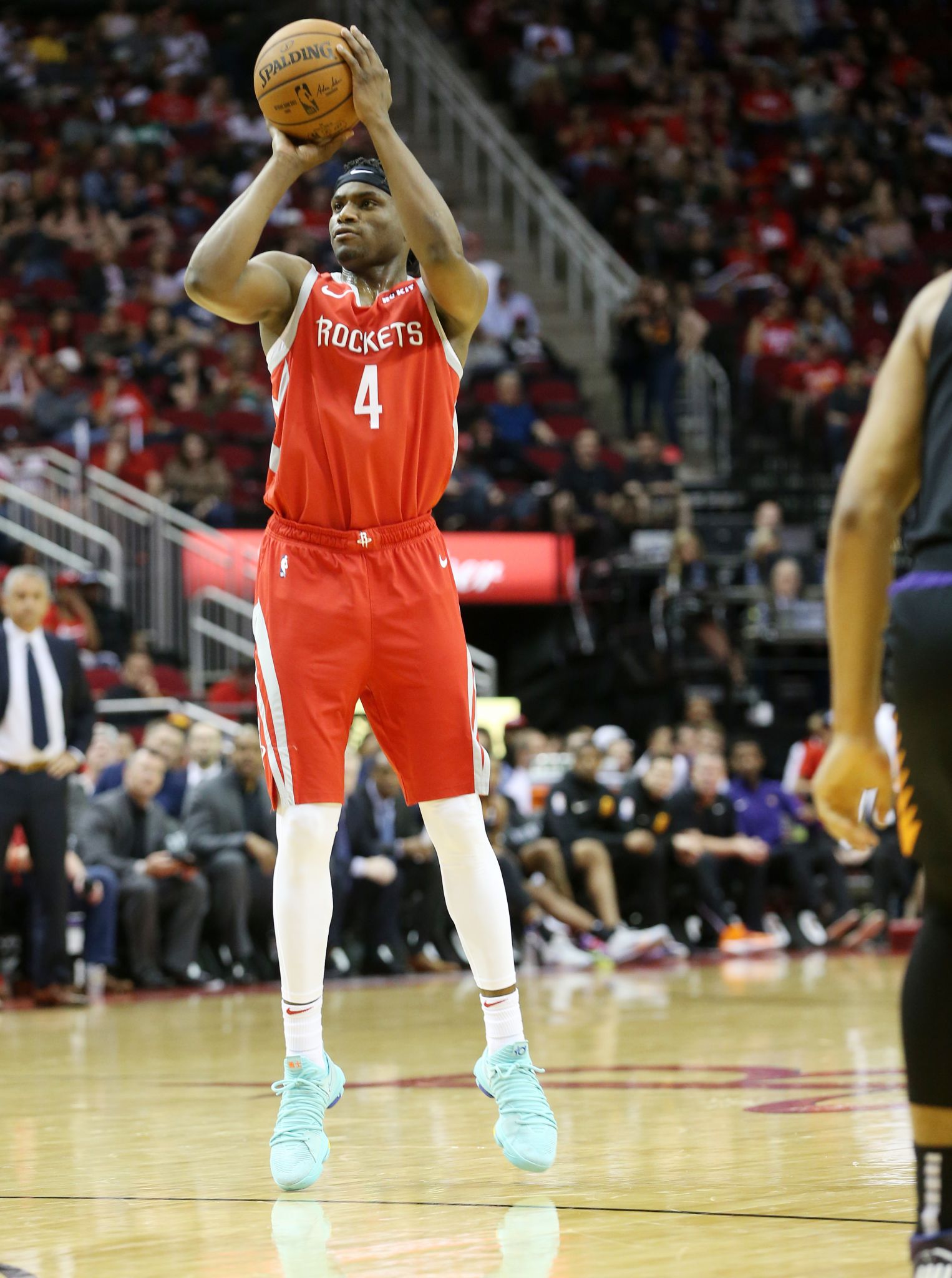 Rockets Danuel House Jr. gets 'a taste' of playoff atmosphere