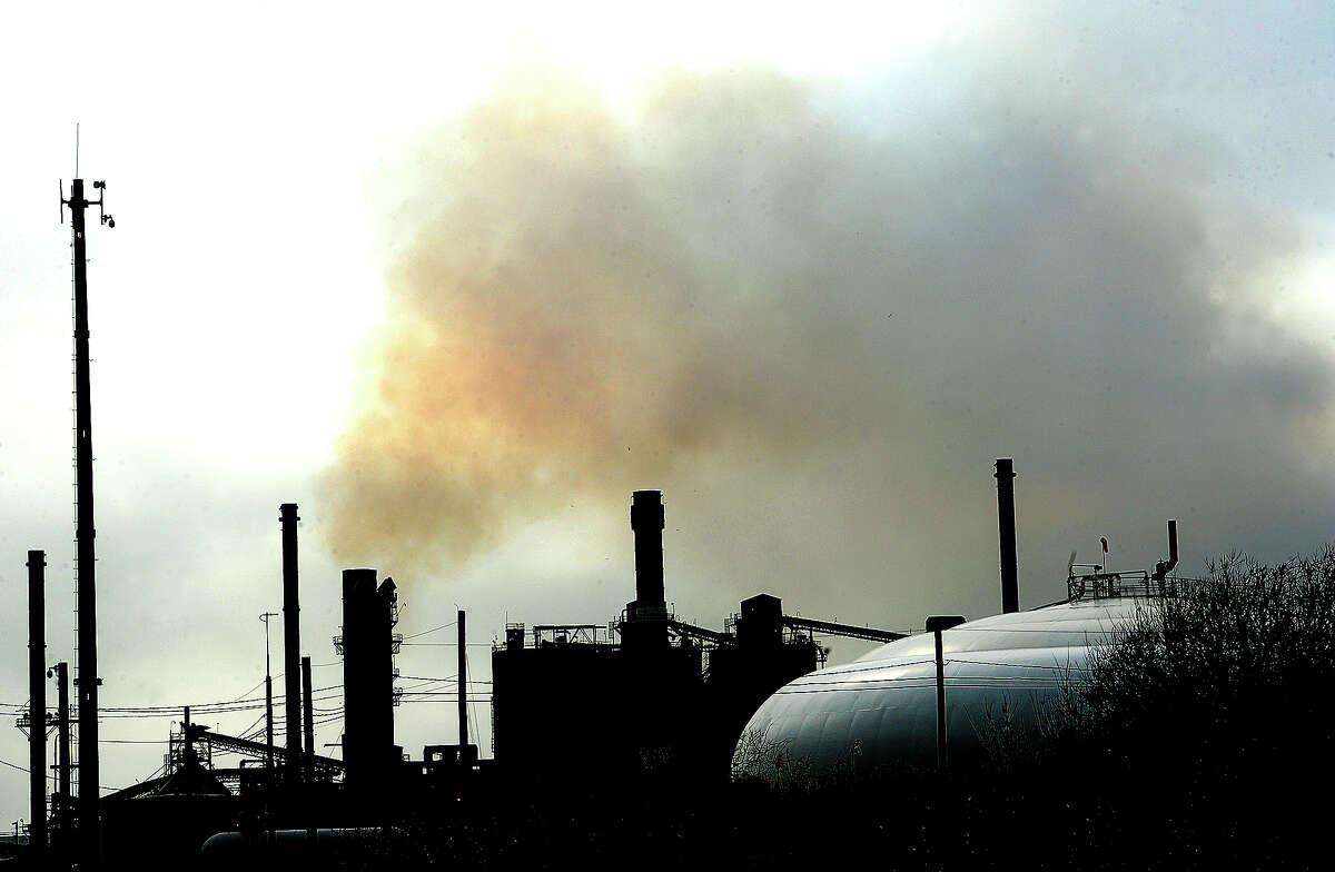Emissions concerns arise over Port Arthur plant