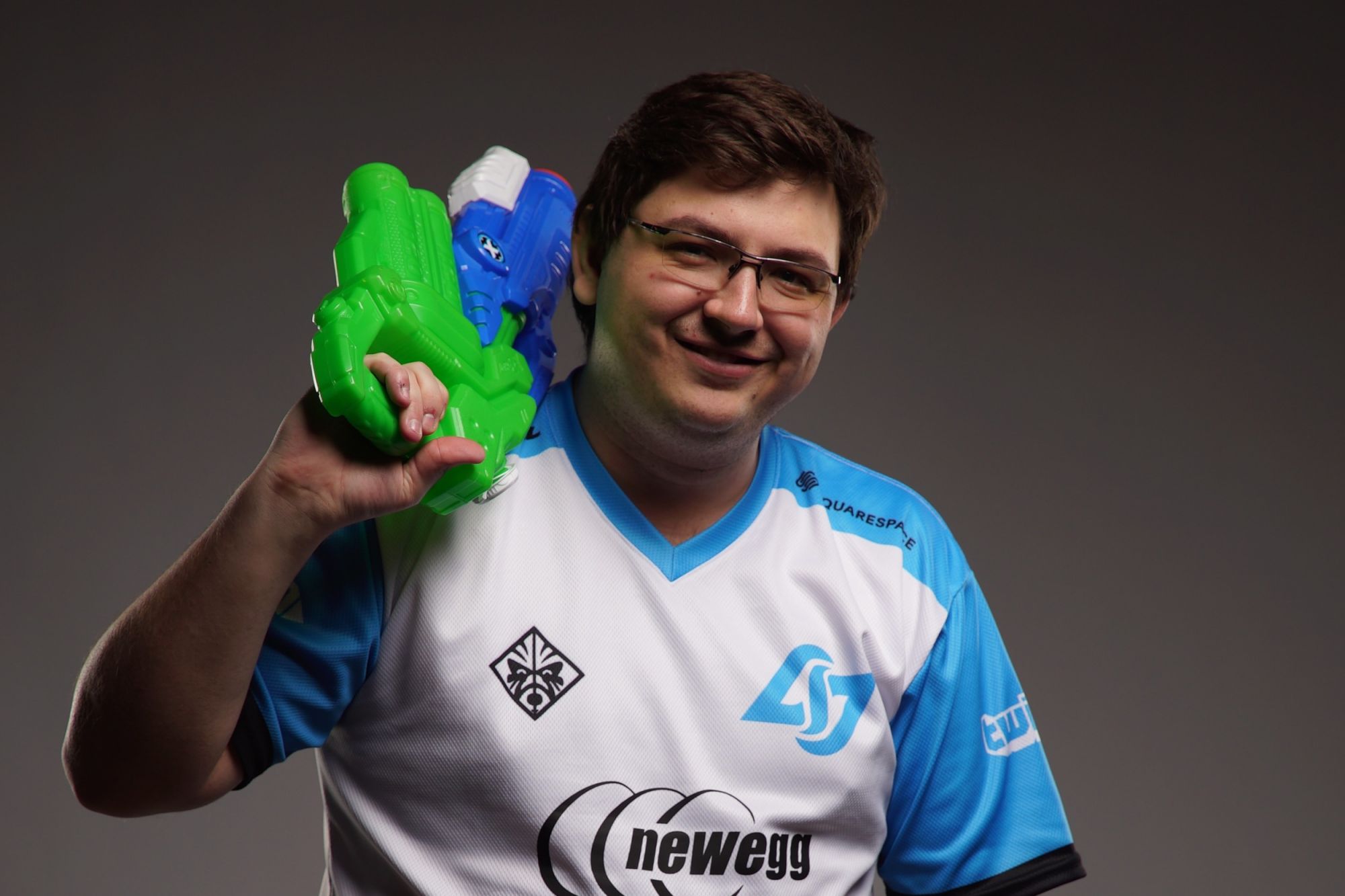 How to Become a Professional Fortnite Player