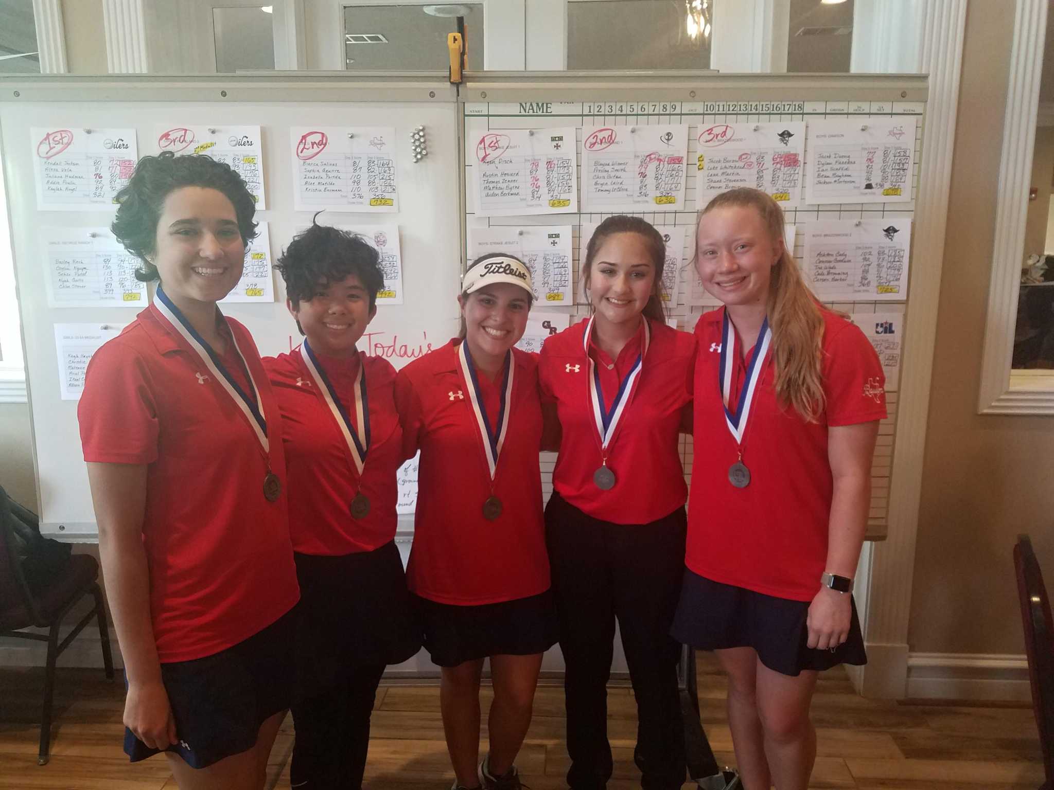 Girls’ golf: Dawson qualifies for region tournament