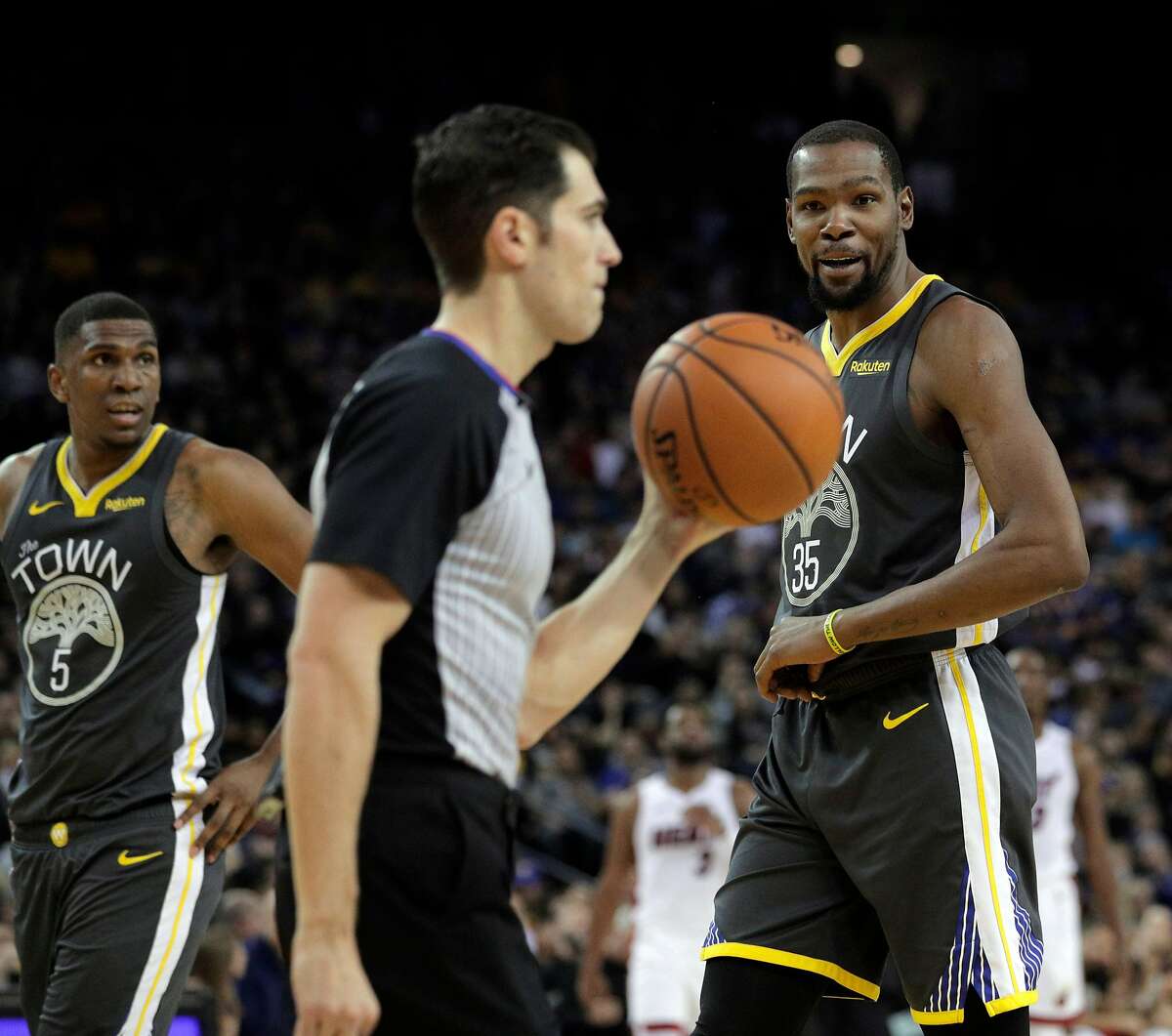 How Warriors are working to improve player-referee relations