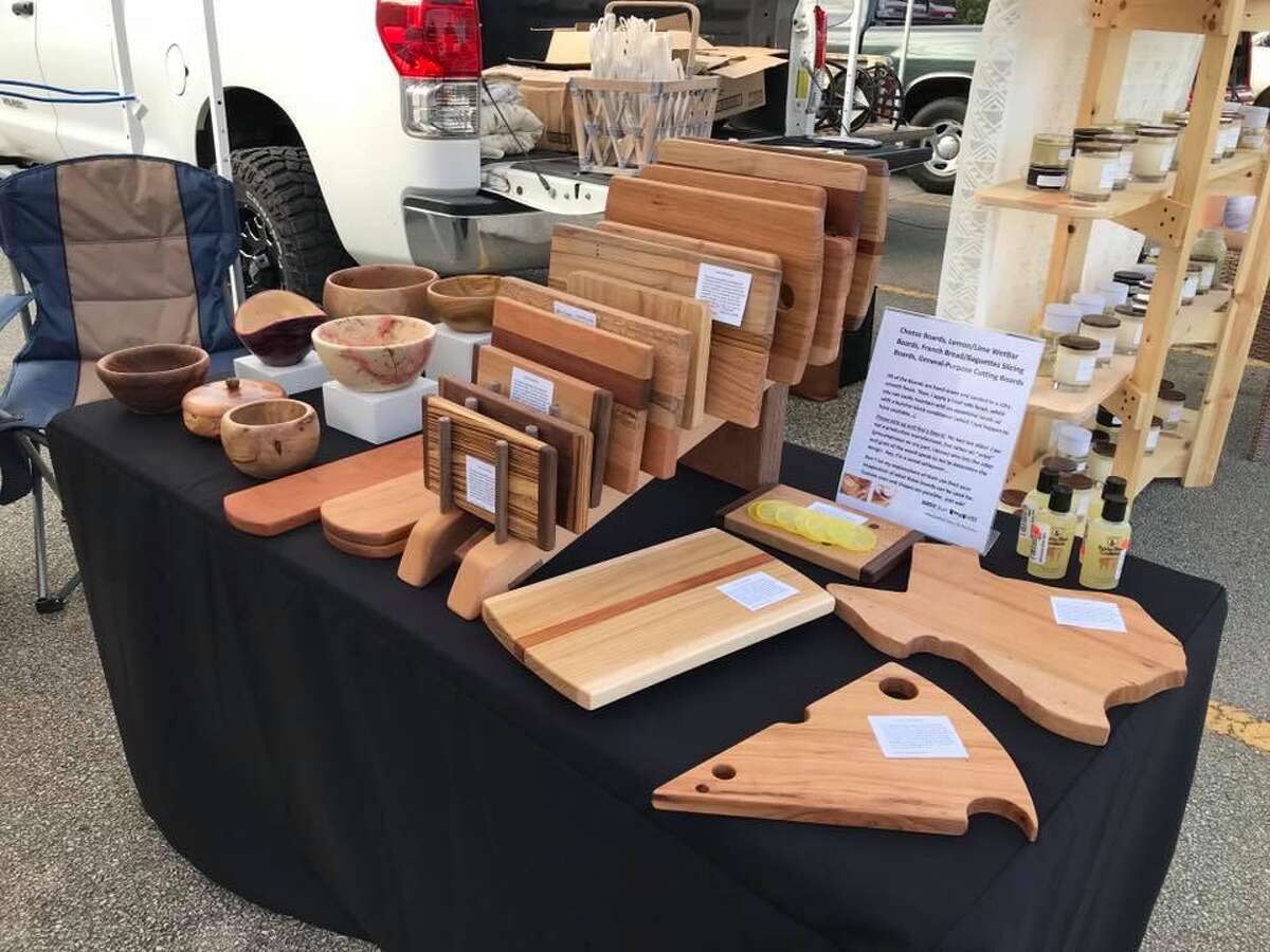 The Woodlands Farmers Market at Grogan’s Mill increases scholarship ...