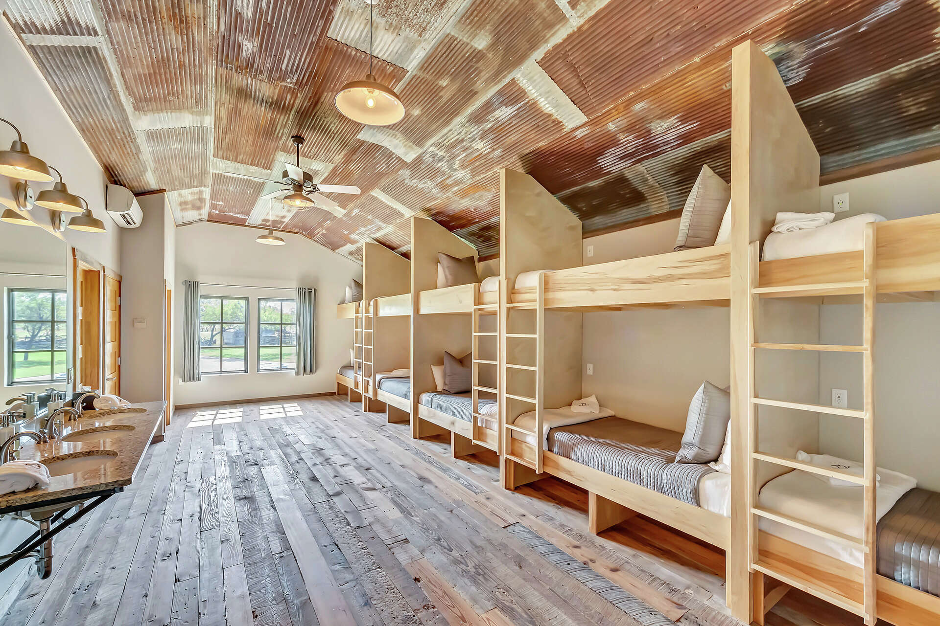 Live like a Texas luxury ranch owner (if only for a weekend)