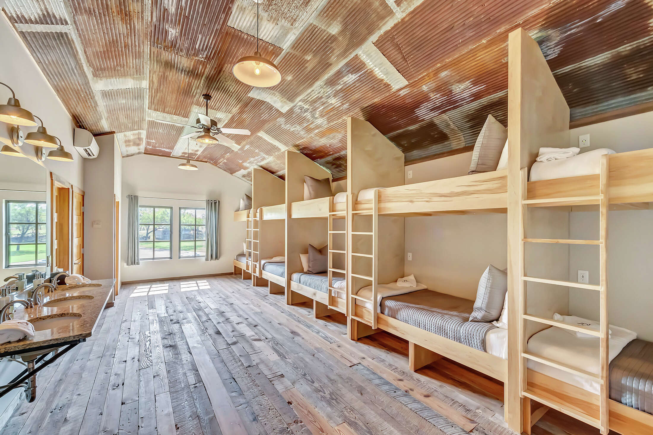 Live like a Texas luxury ranch owner (if only for a weekend)