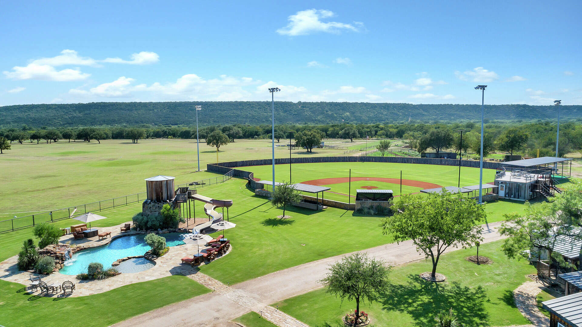 Live like a Texas luxury ranch owner (if only for a weekend)