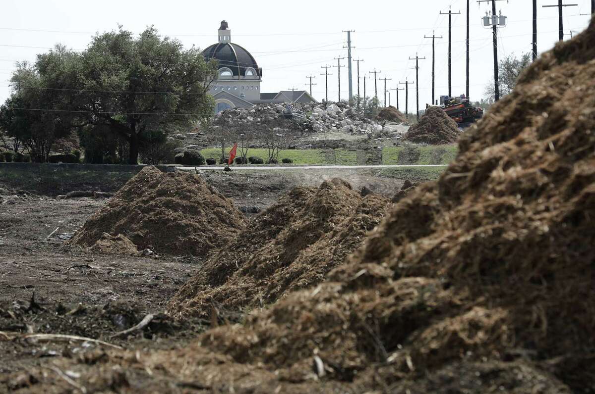 How TxDOT came to own a San Antonio funeral home