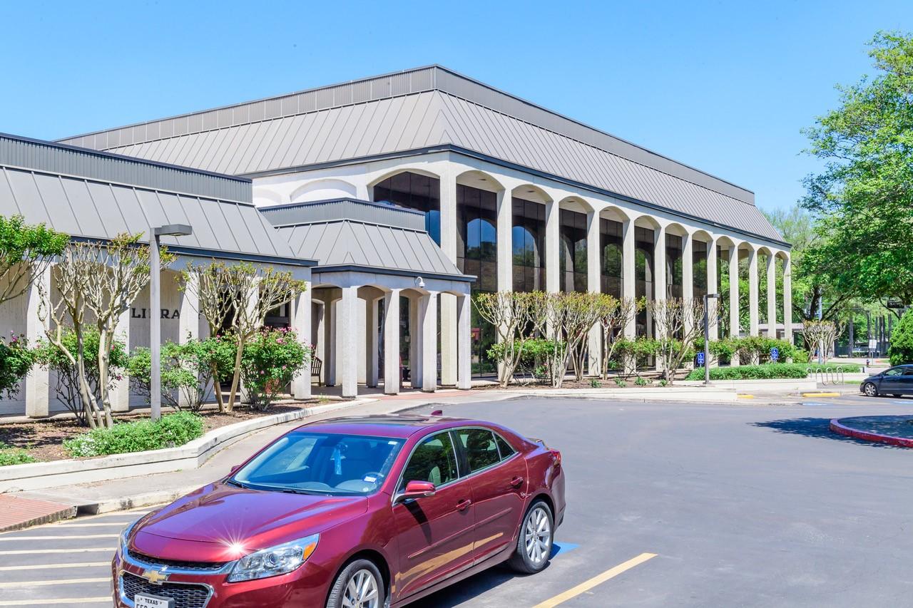 League City classes and educational programs: Learn more at Hobby Fair