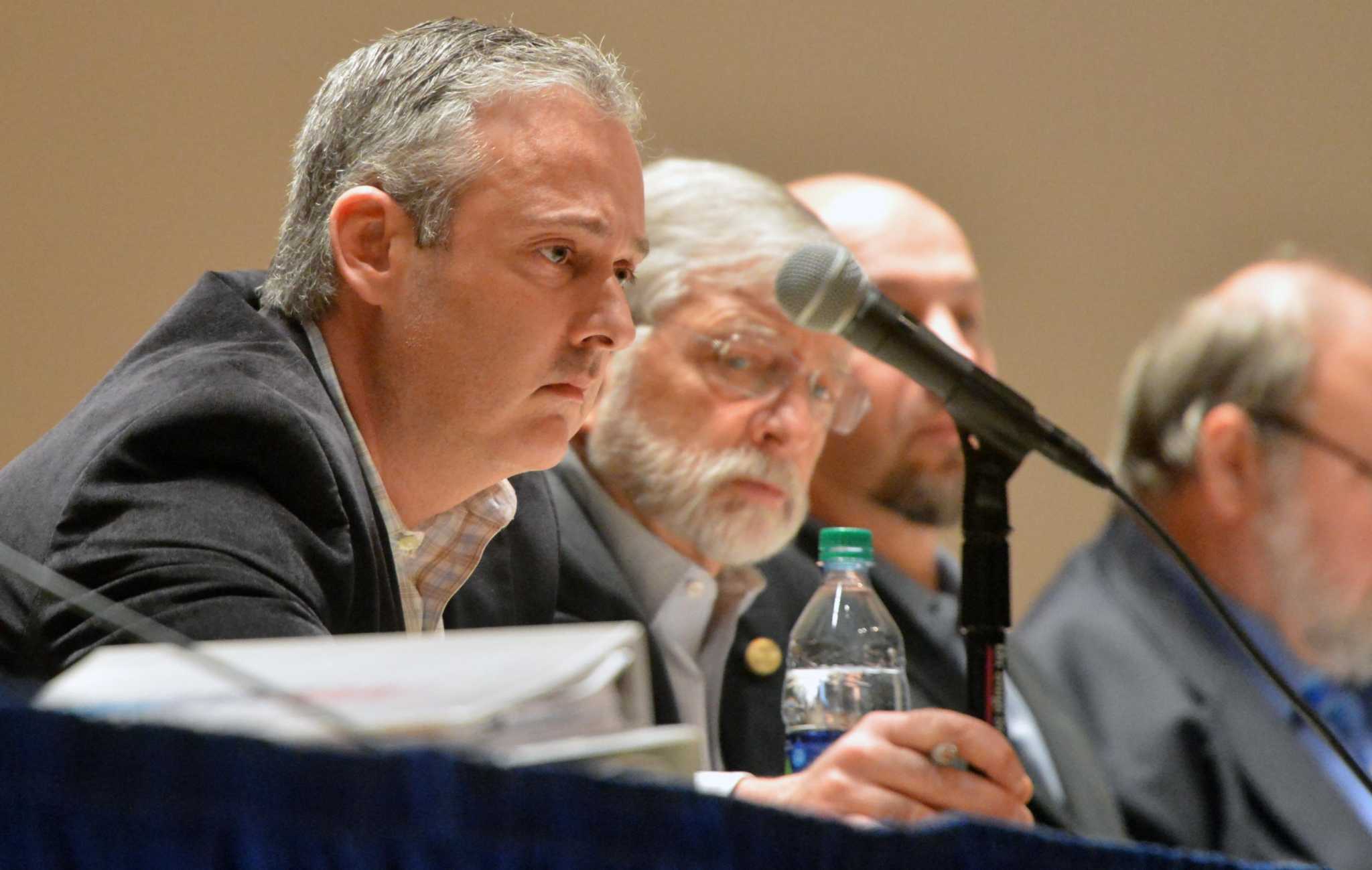 Norwalk council passes capital budget heavy on school projects