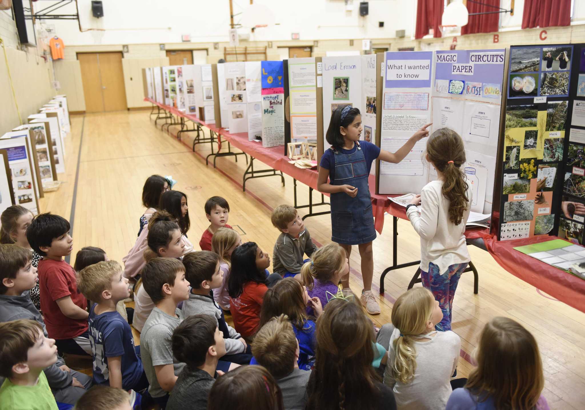 Riverside students showcase STEM projects