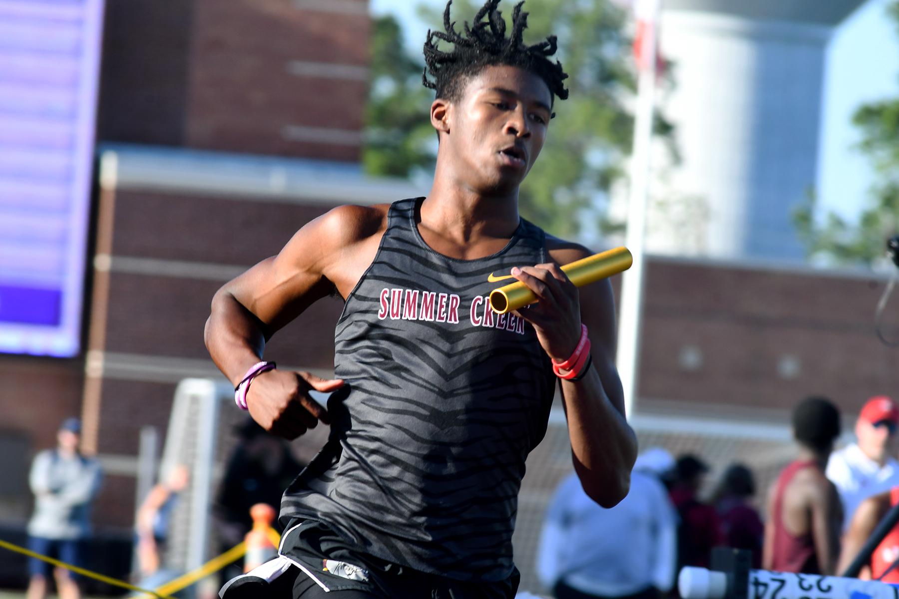 Recruiting: Summer Creek WR Elijah Bean hopes to pursue NFL dreams at ...