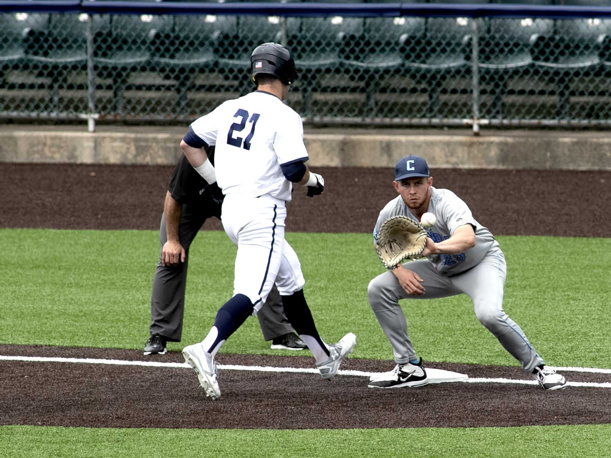 Yale baseball team opens crucial series with Columbia on Saturday