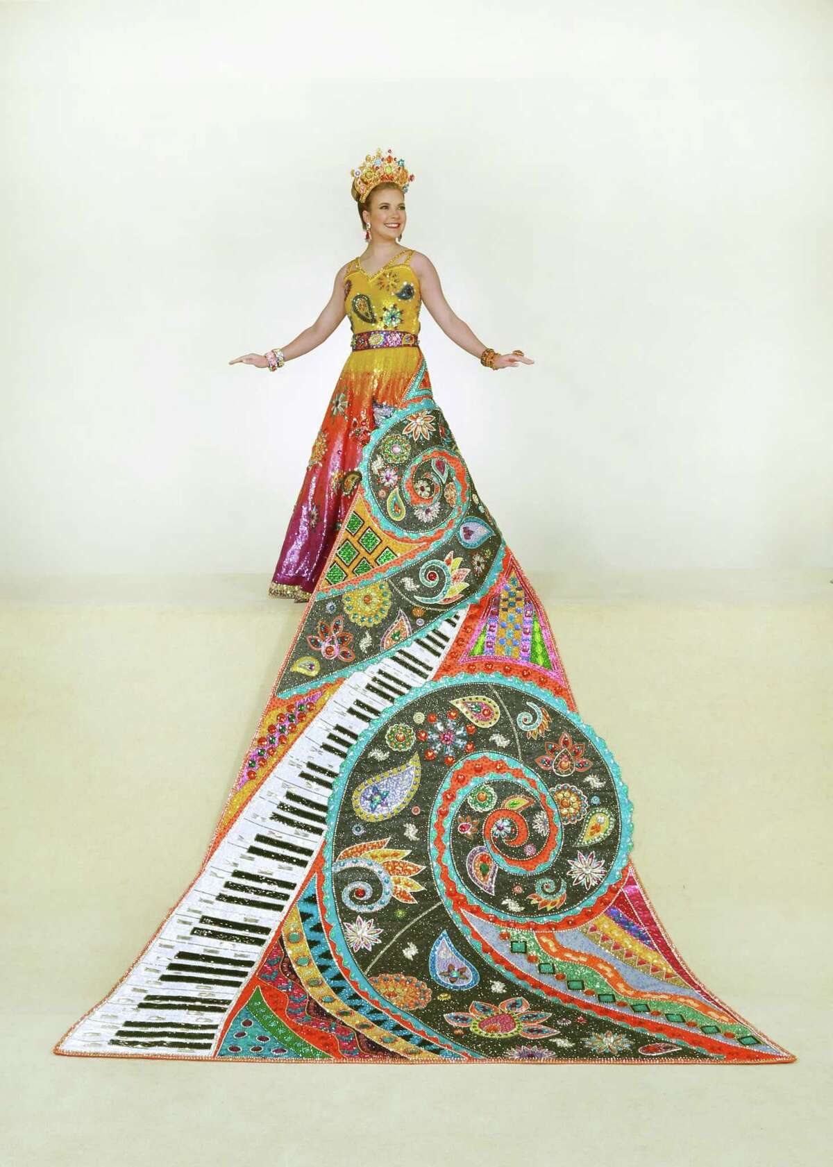 The jaw-dropping gowns of Fiesta’s Order of the Alamo Coronation 2019