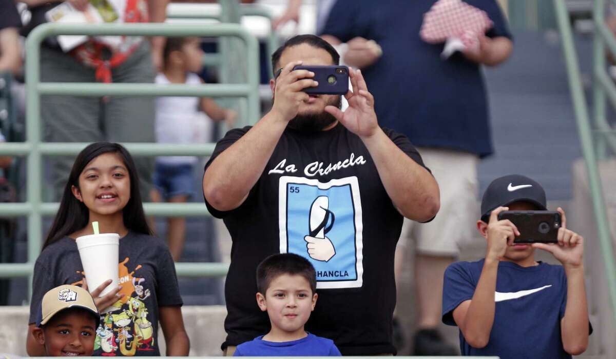 Flying Chanclas de San Antonio still creating buzz as second season begins