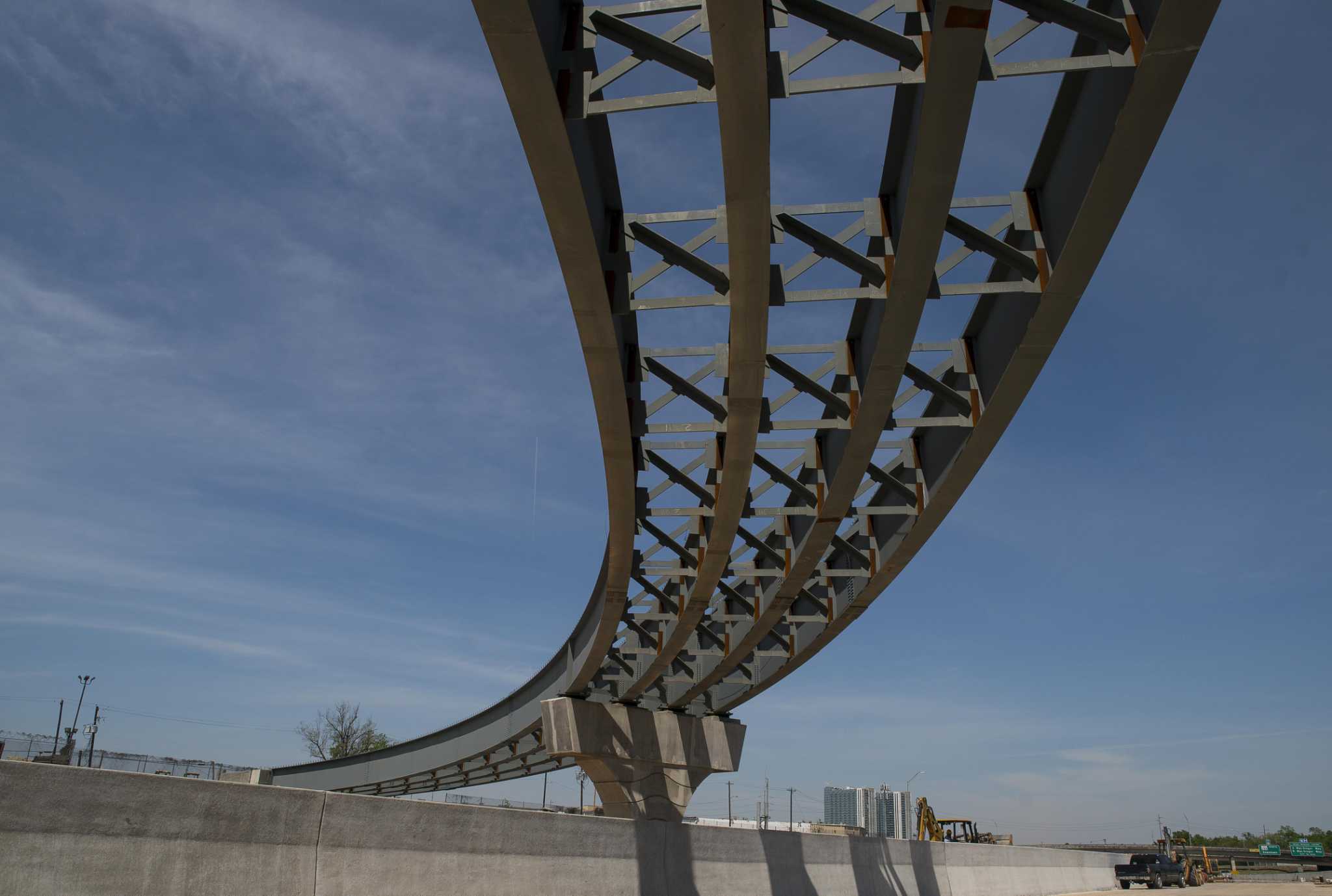 After long wait, Texas 288 toll lanes to open Monday
