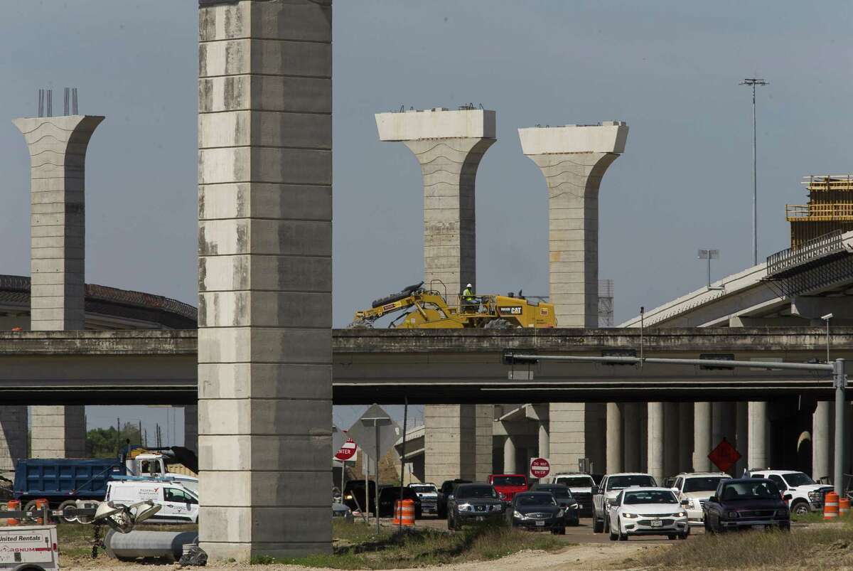 Worries about corporate interests, flooding built into 288 tollway project