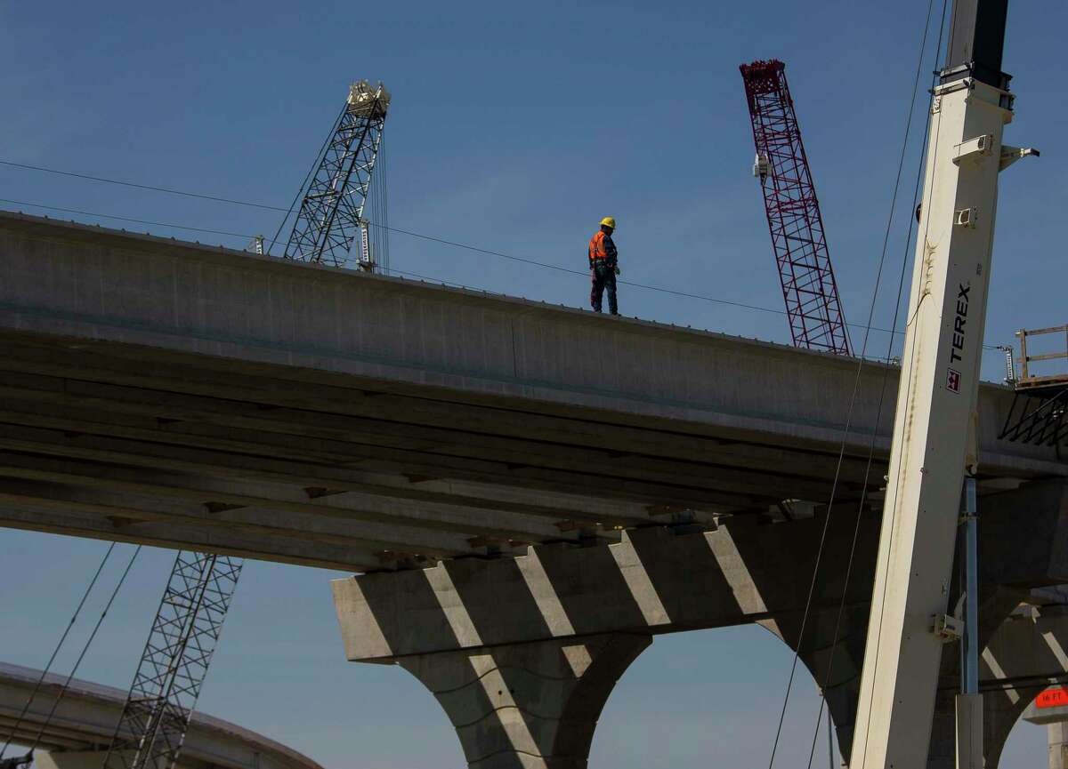Texas 288 tollway opening pushed to end of year, as uncertain times ...