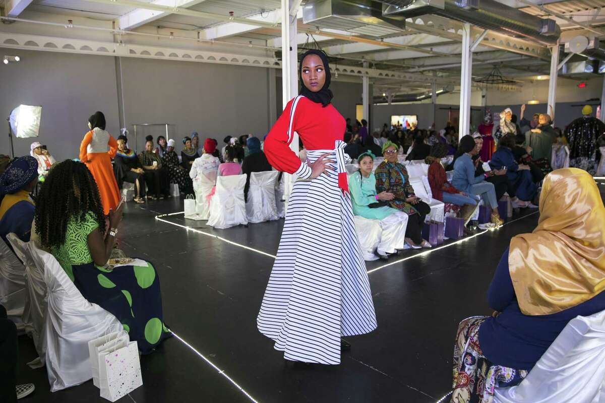 Fashion show flaunts modest styles