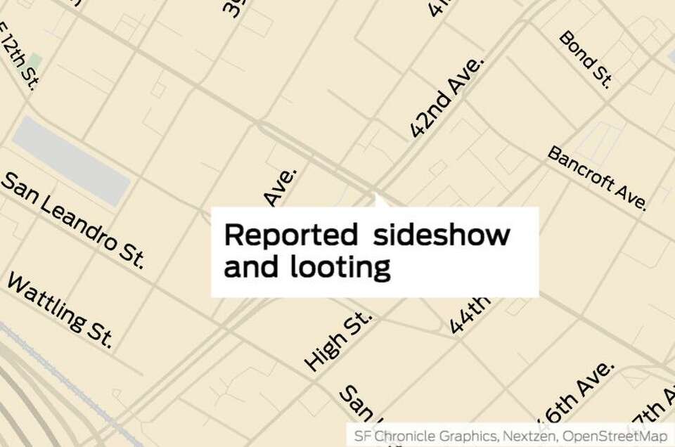 Oakland sideshow rages into violence, destruction as crowd sets ...