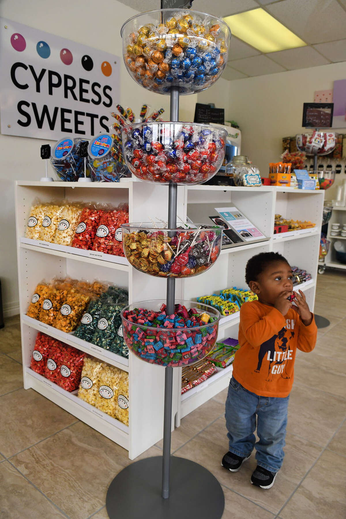 Cypress Sweets candy store celebrates grand opening in Houston area