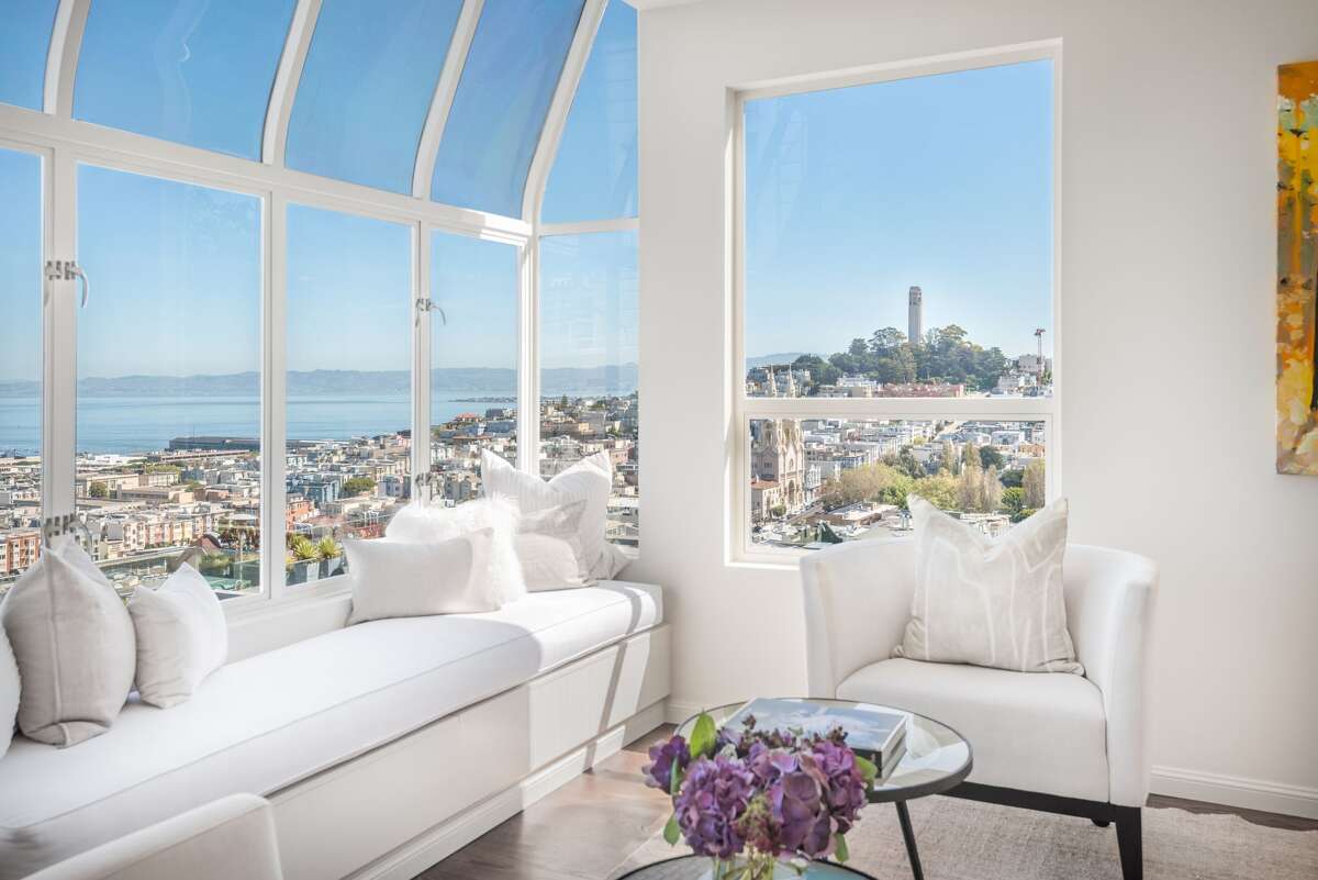 Rare home on magical Macondray Lane has iconic San Francisco views