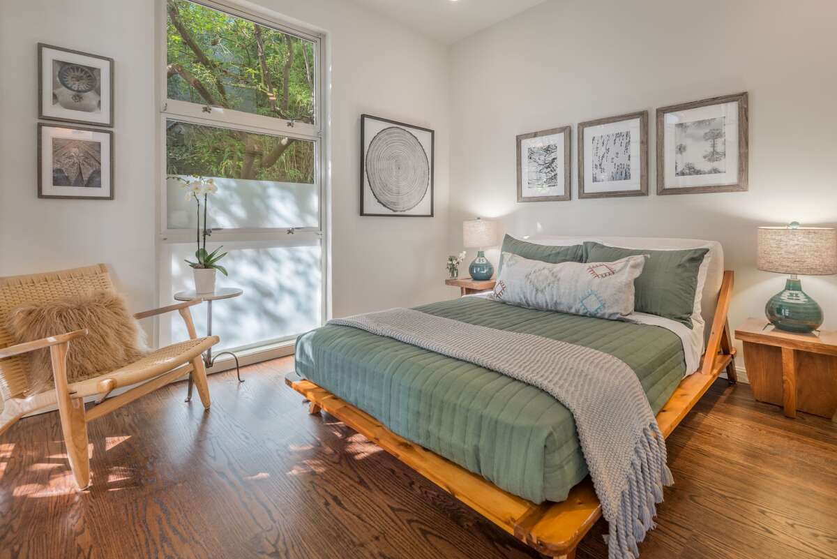 Rare home on magical Macondray Lane has iconic San Francisco views