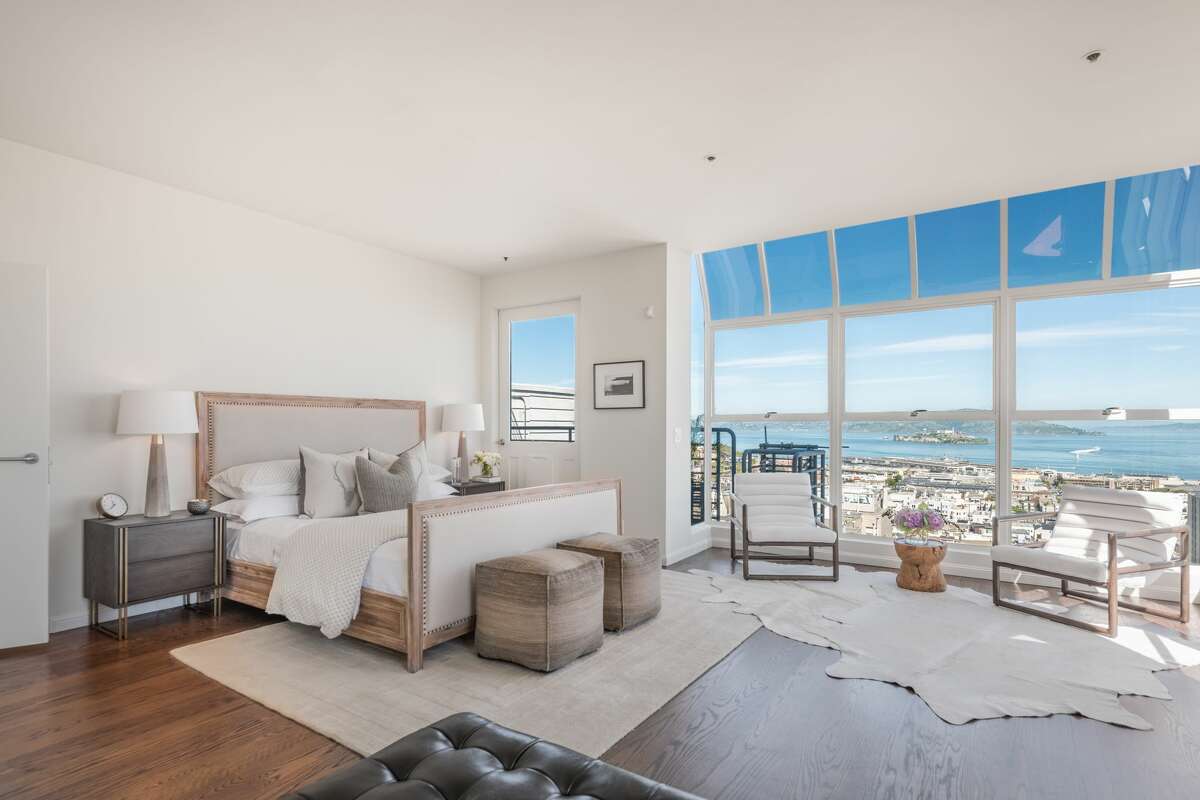 Rare home on magical Macondray Lane has iconic San Francisco views