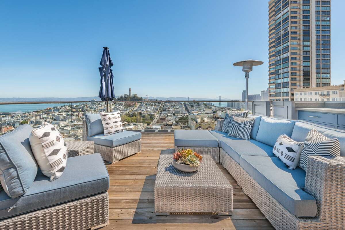 Rare home on magical Macondray Lane has iconic San Francisco views