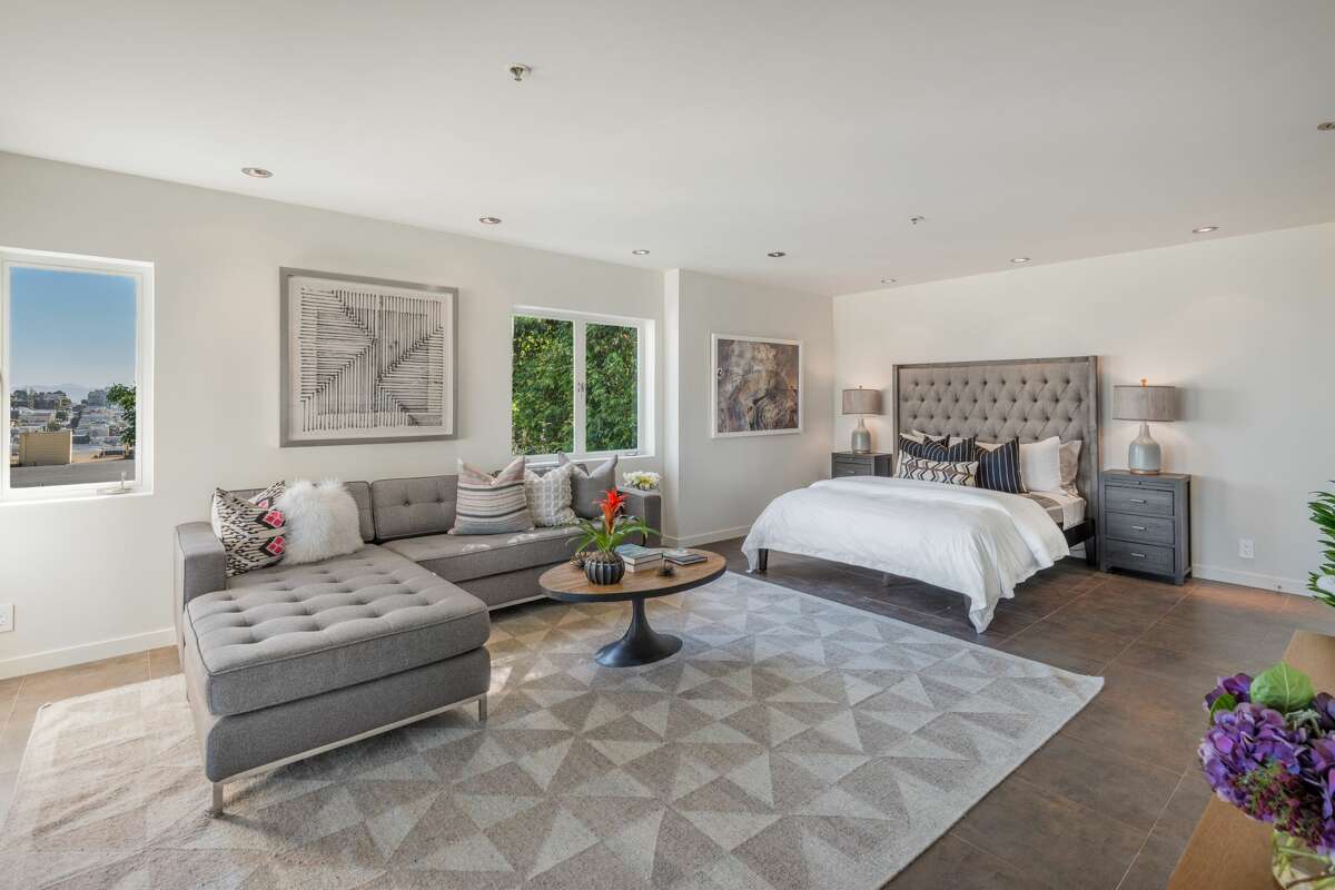 Rare home on magical Macondray Lane has iconic San Francisco views