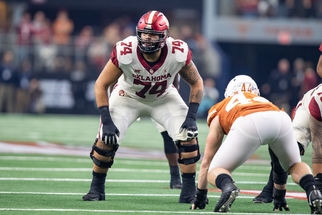 Oklahoma tackle Cody Ford in heavy demand: 9 visits, 4 workouts