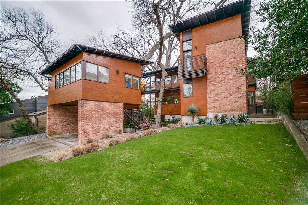 Texas Rock Home Designs