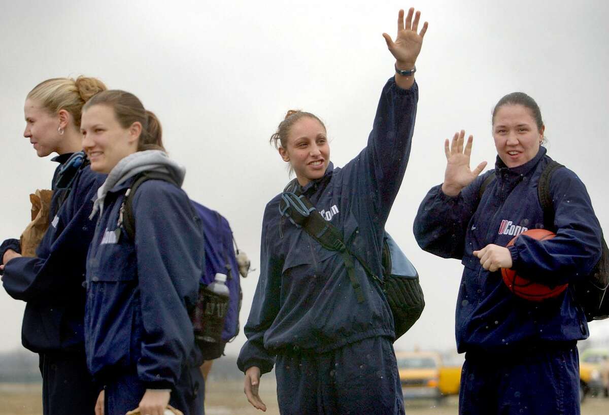 Former UConn player Morgan Valley hired as Hartford women's basketball ...