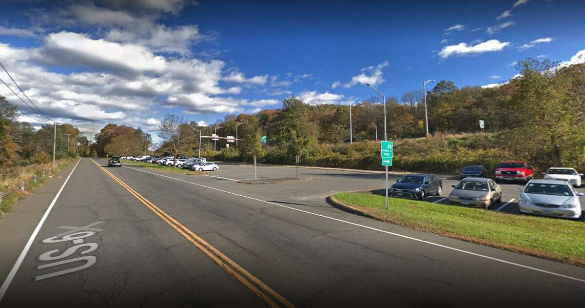 Police: Thieves target Danbury commuter lot
