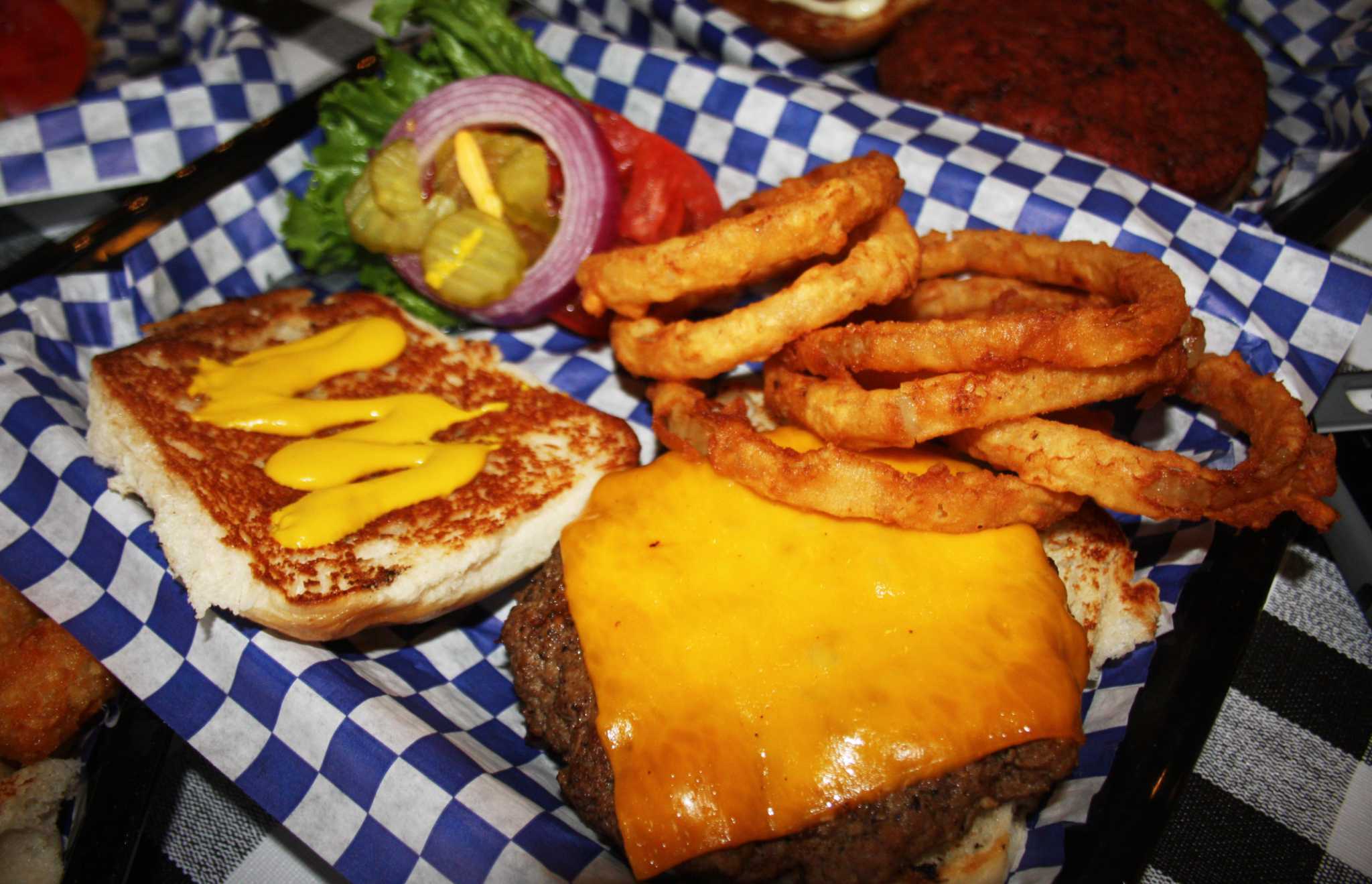 Biff Buzby's Burgers to open second San Antonio location