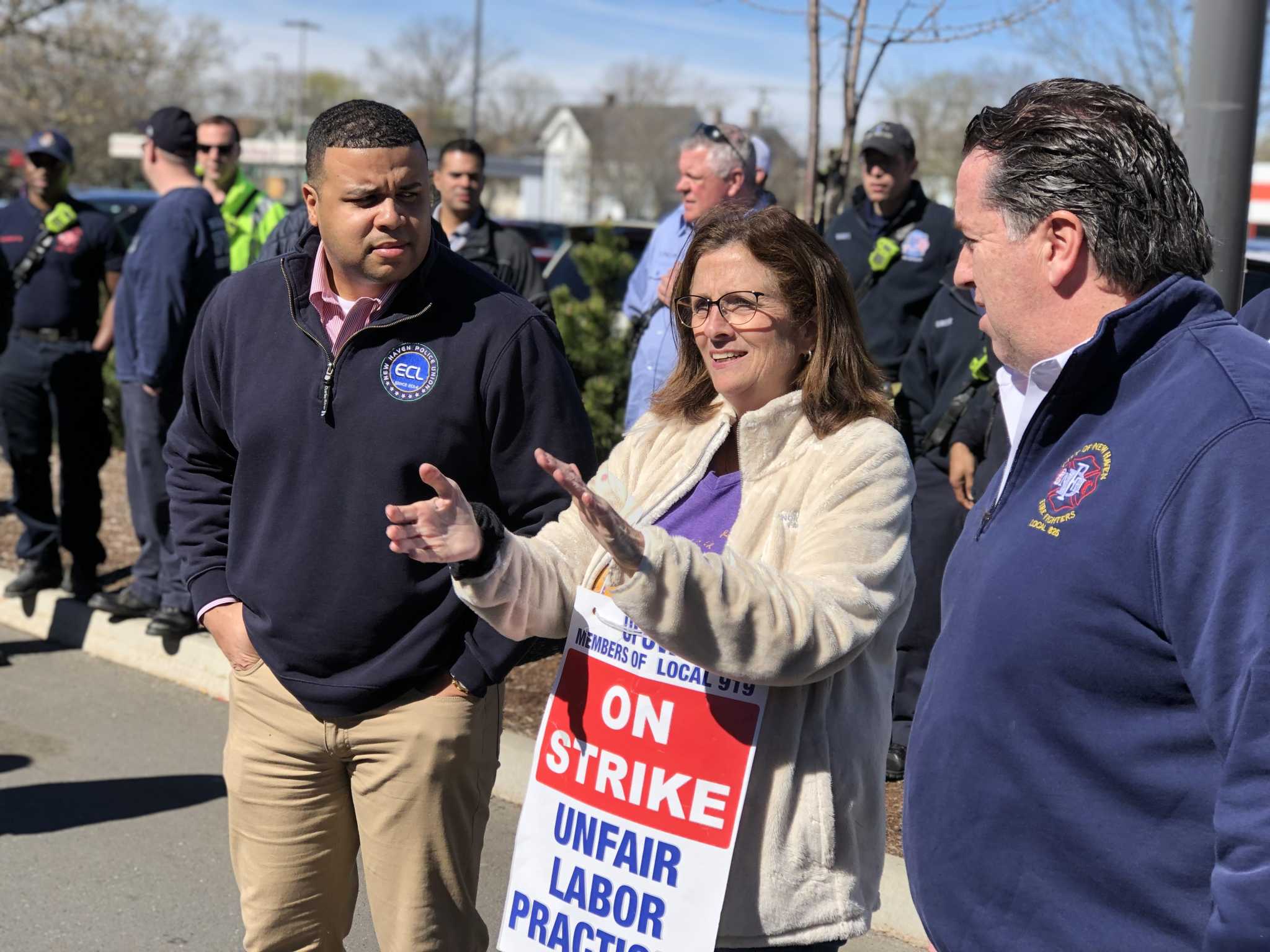 Sides still talking as Stop & Shop strike enters 8th day