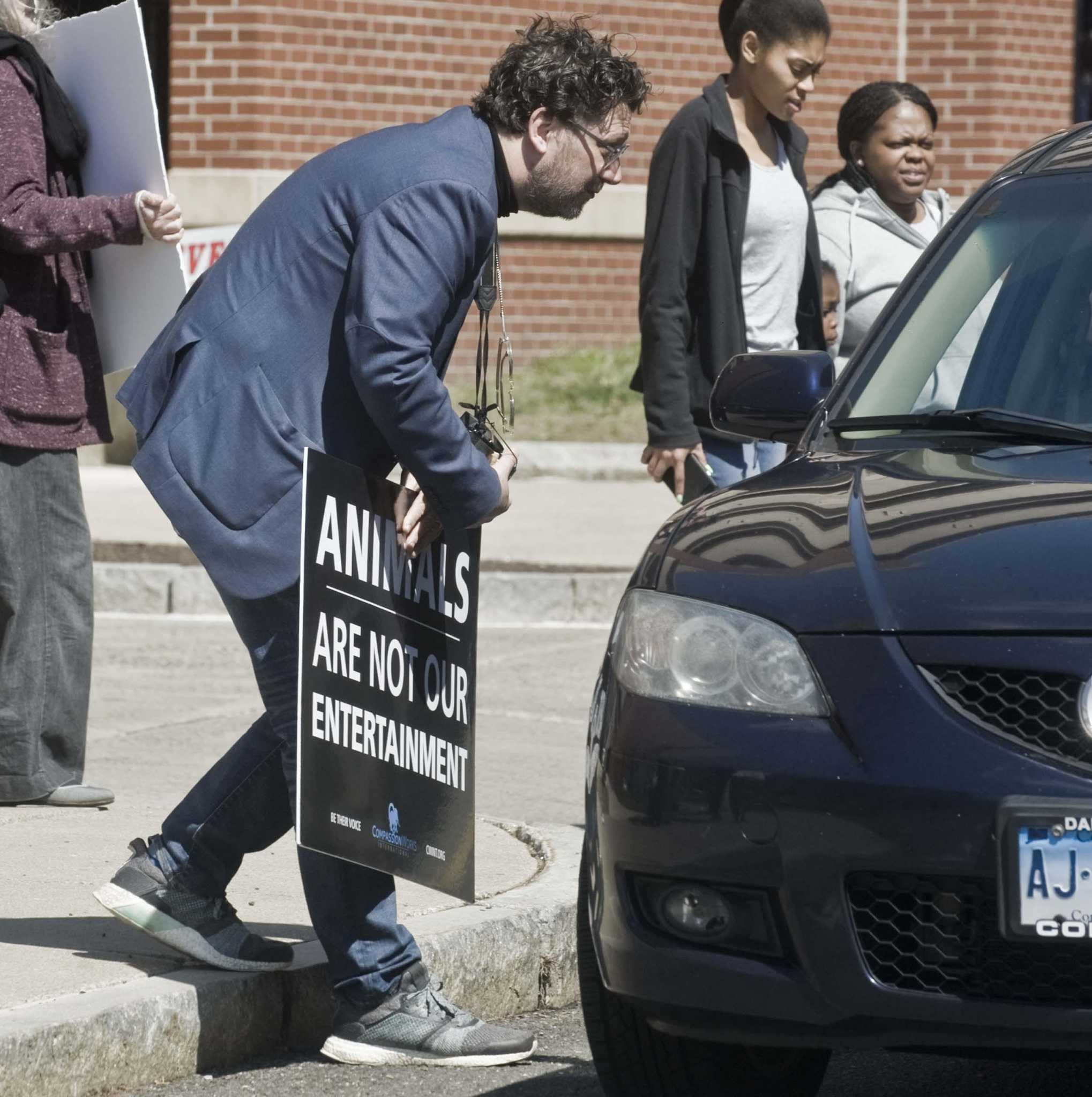 Anti-animal circus demonstrations planned for Danbury