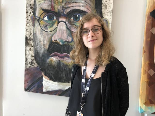 Senior receives EAC’s DeToye Art Scholarship as first for EHS