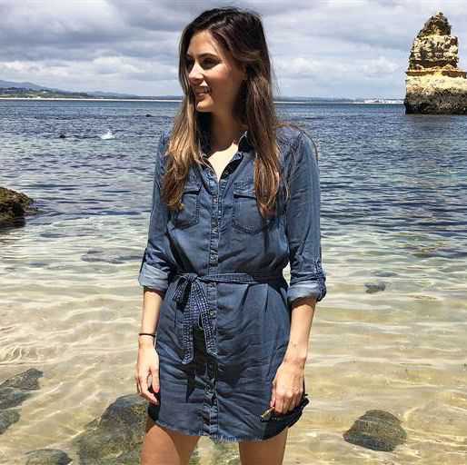 Woman's inspirational obituary going viral after she died of cancer at 35