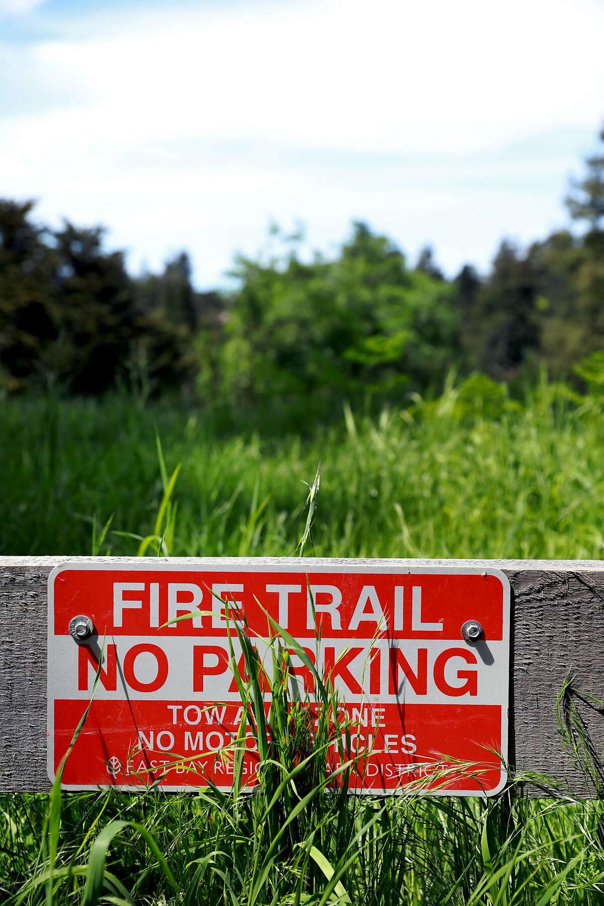 Wildfires make it harder for California homeowners to get insurance